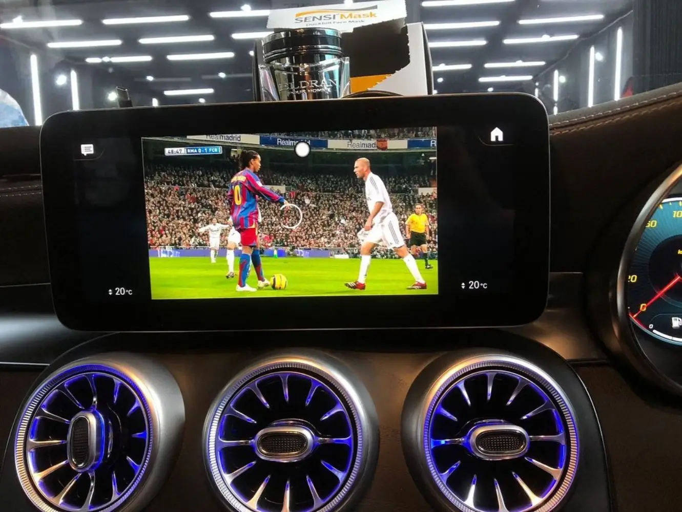Mercedes Android Multimedia Box 2018+ – eurozone.id